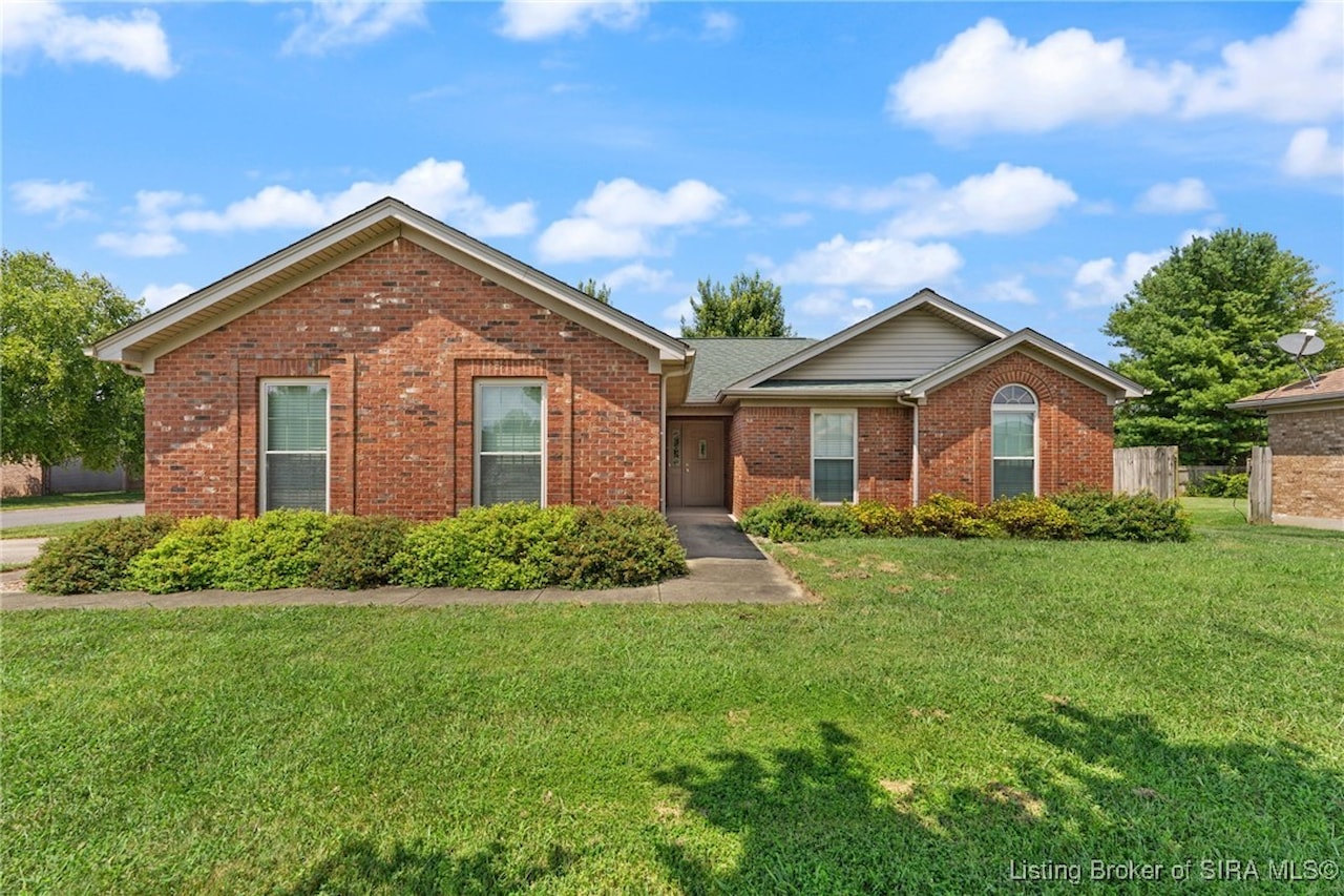 5814 Concord Ct Jeffersonville, IN 47130 | MLS 202509760