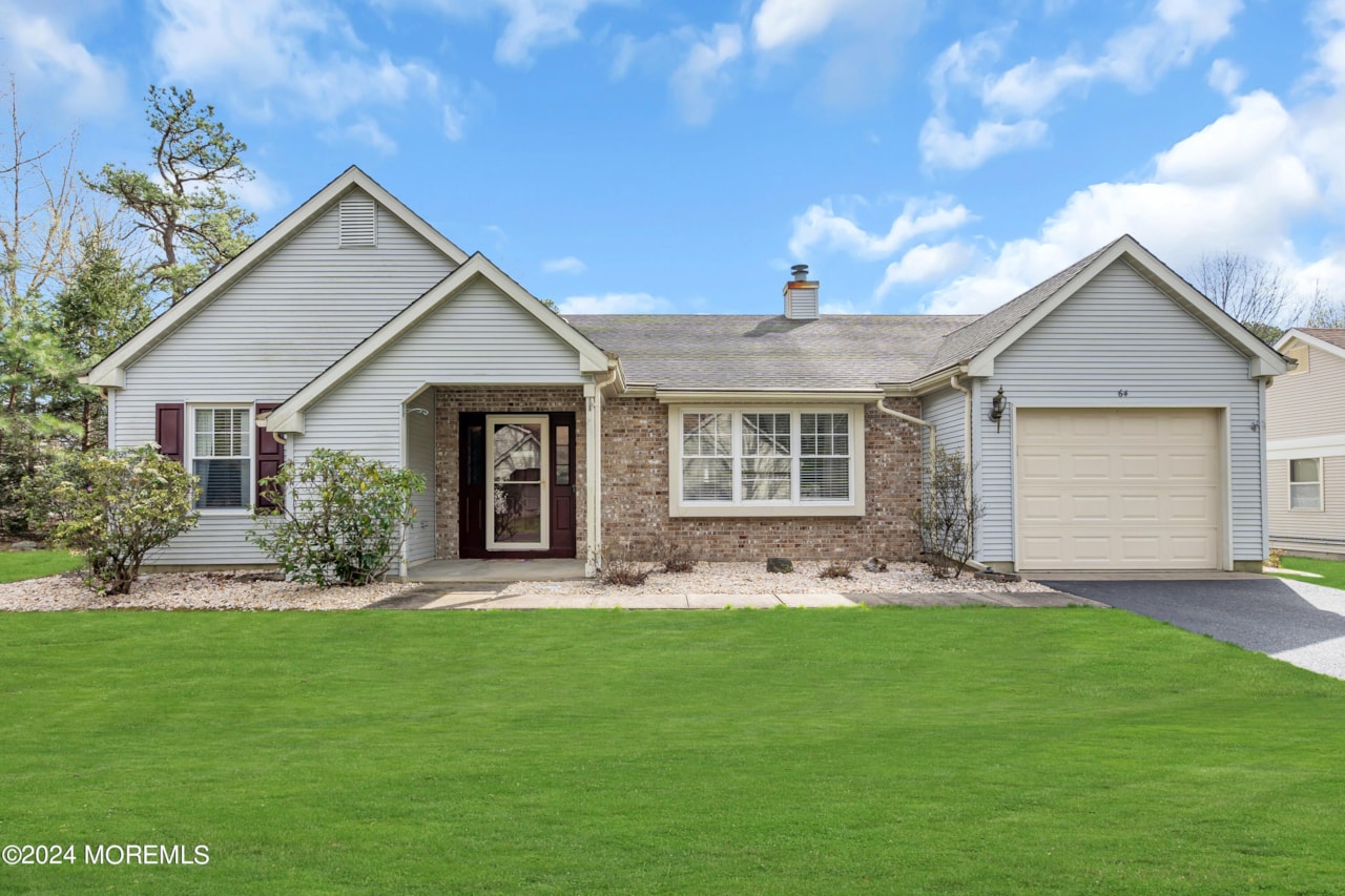 64 Morning Glory Ln Whiting, NJ 08759 | MLS 22531192