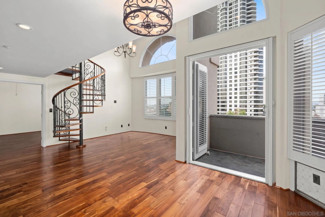 Just Listed 655 India St #401, San Diego, 92101, 250041813