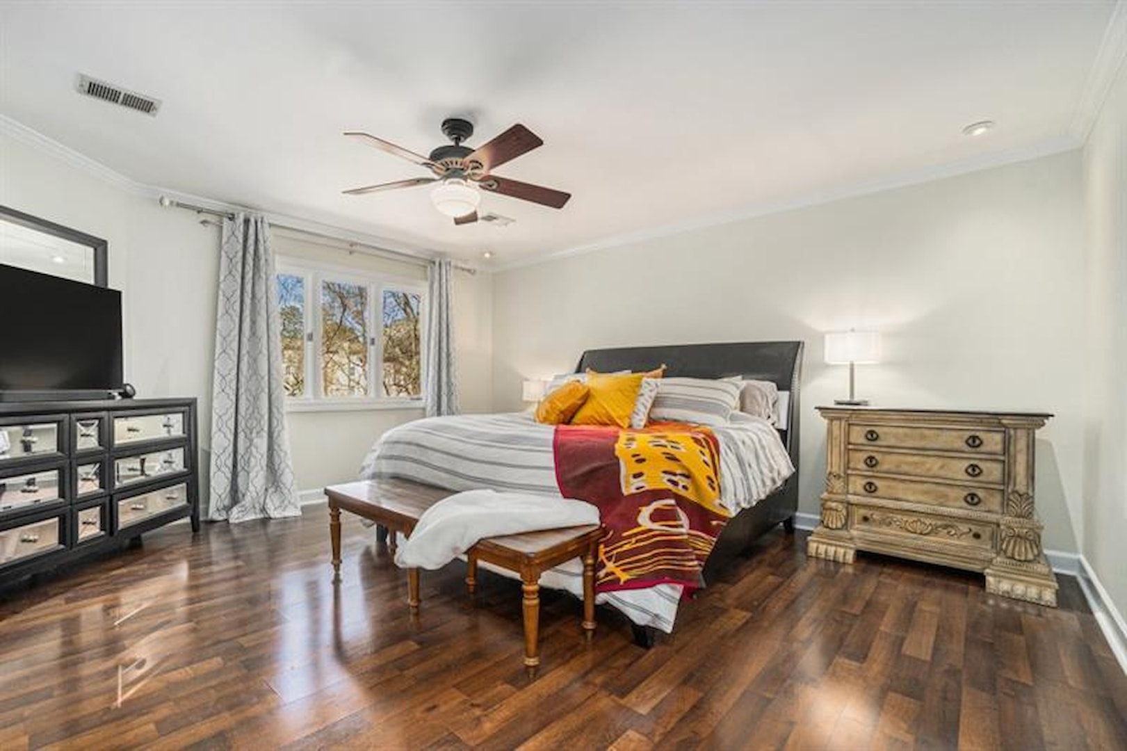 8 Alston Atlanta, GA 30324 | MLS 7667176