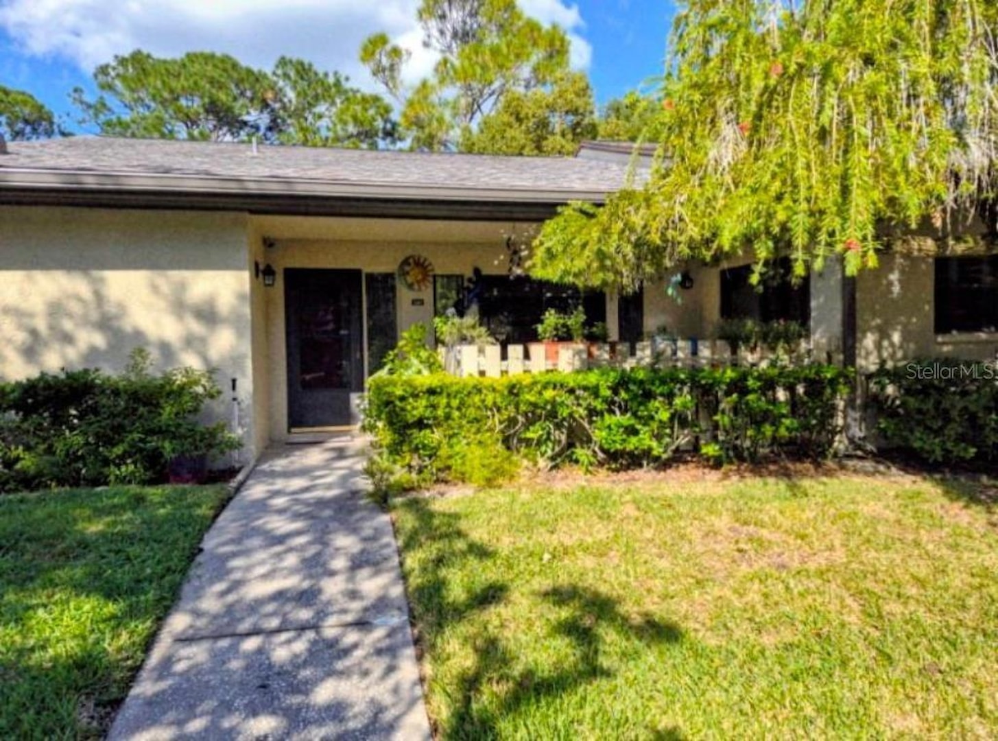 140 Joanne PLACE Oldsmar, FL 34677 | MLS TB8439226