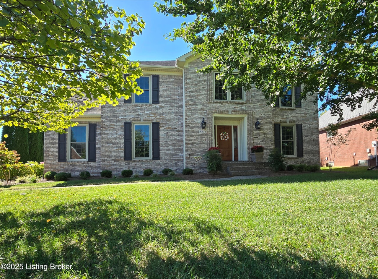4206 Stilger Cir Louisville, KY 40299 | MLS 1701108