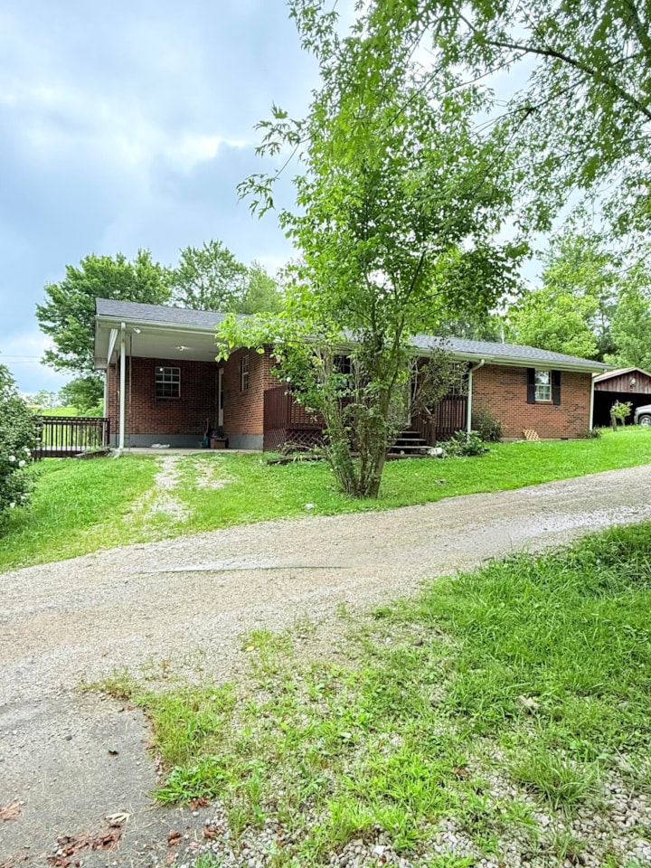 38 Courtney Peck Rd Wellington, KY 40387 | MLS #25504312