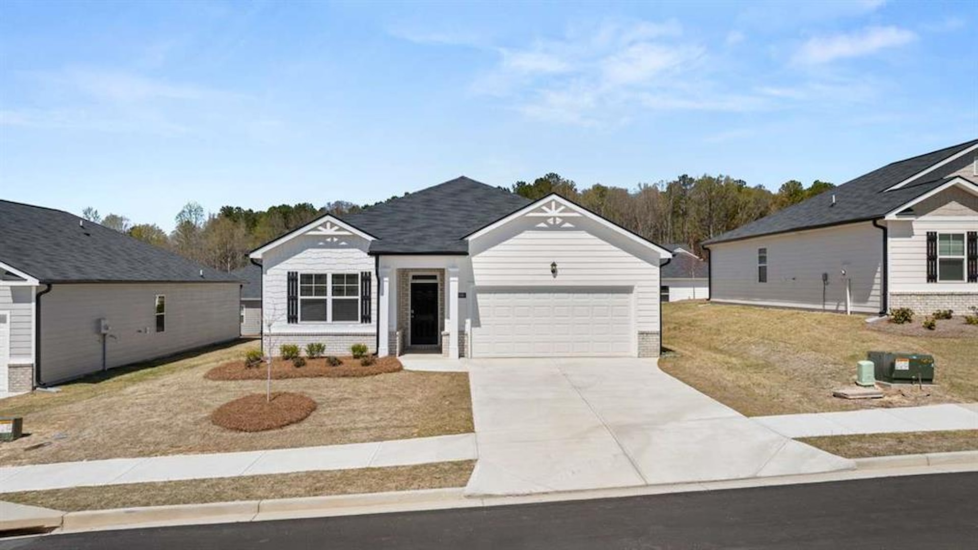 8564 Secretariat Drive Lithonia, GA 30058 | MLS 7671685