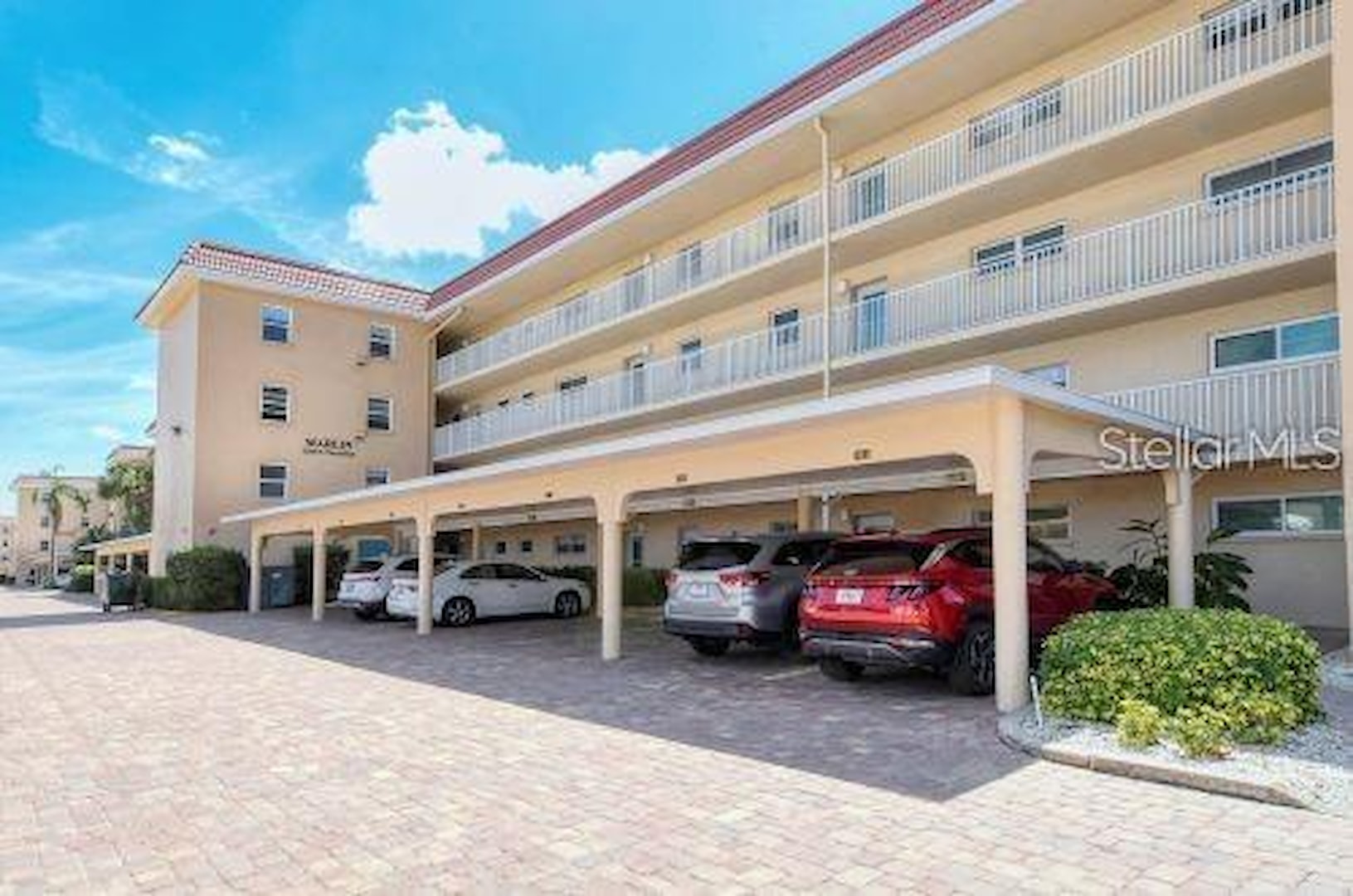 1250 N Portofino Dr #305MAR - Sarasota, FL 34242 - Siesta Harbor Ii