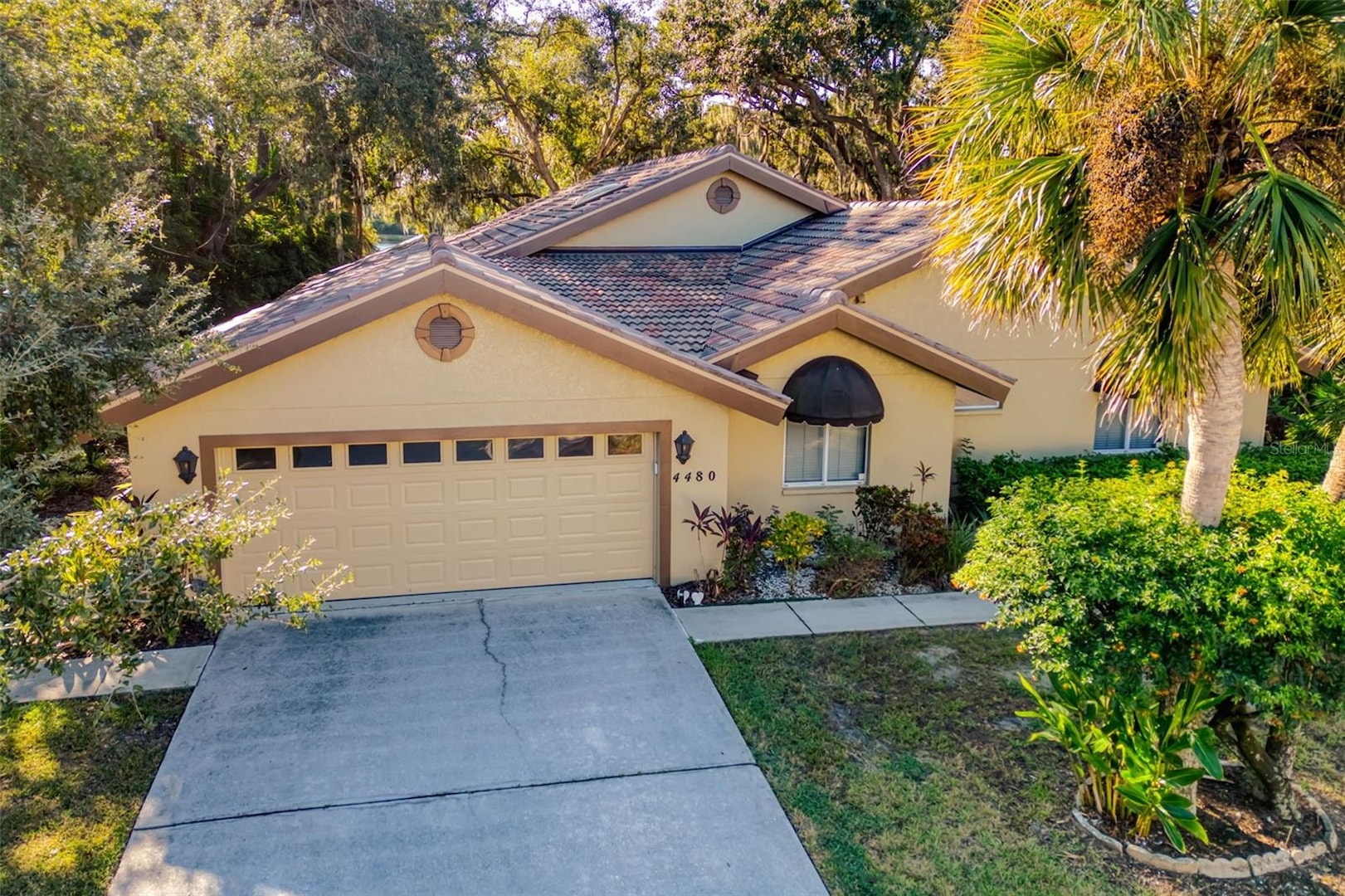 4480 S Ascot CIRCLE - Sarasota, FL 34235 - Longwood Villas