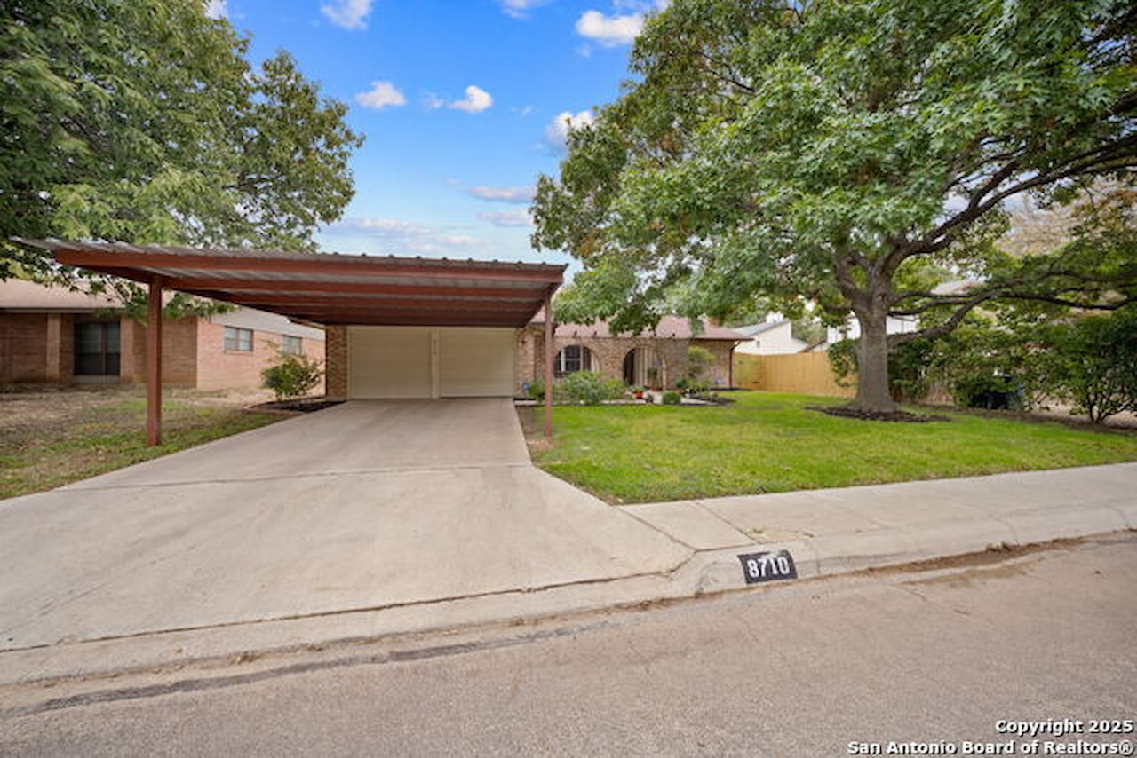 8710 Jack Bean, San Antonio, TX 78240 | KnoxRE.com
