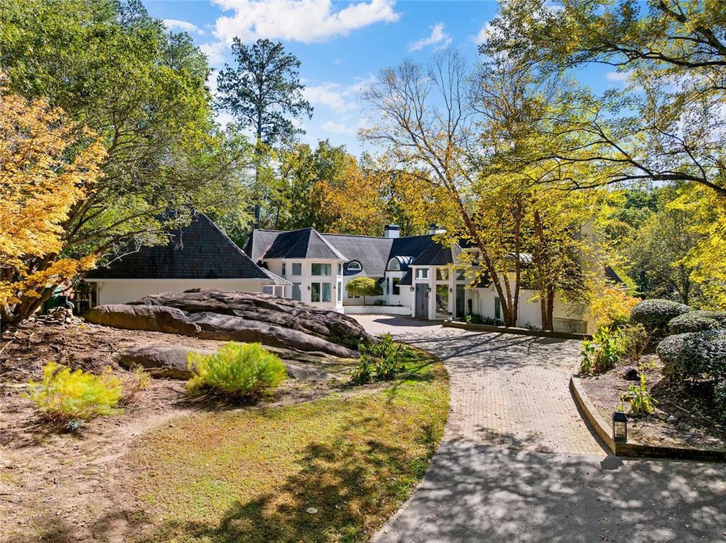 3906 Paces Ferry Road NW, Atlanta, GA 30327, | MLS# 7677079 | For Sale