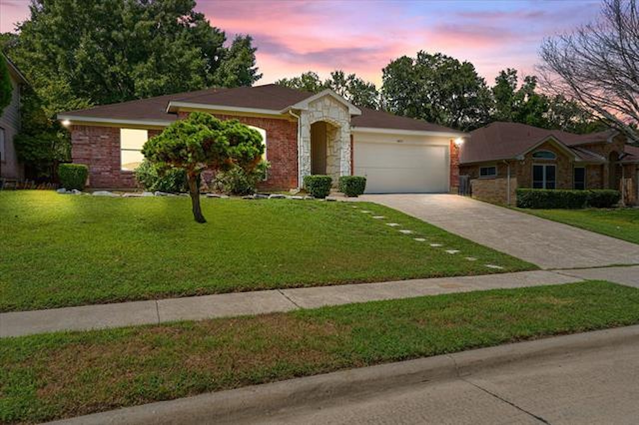 4415 Malvern Hill Road, Grand Prairie, TX 75052 | KnoxRE.com