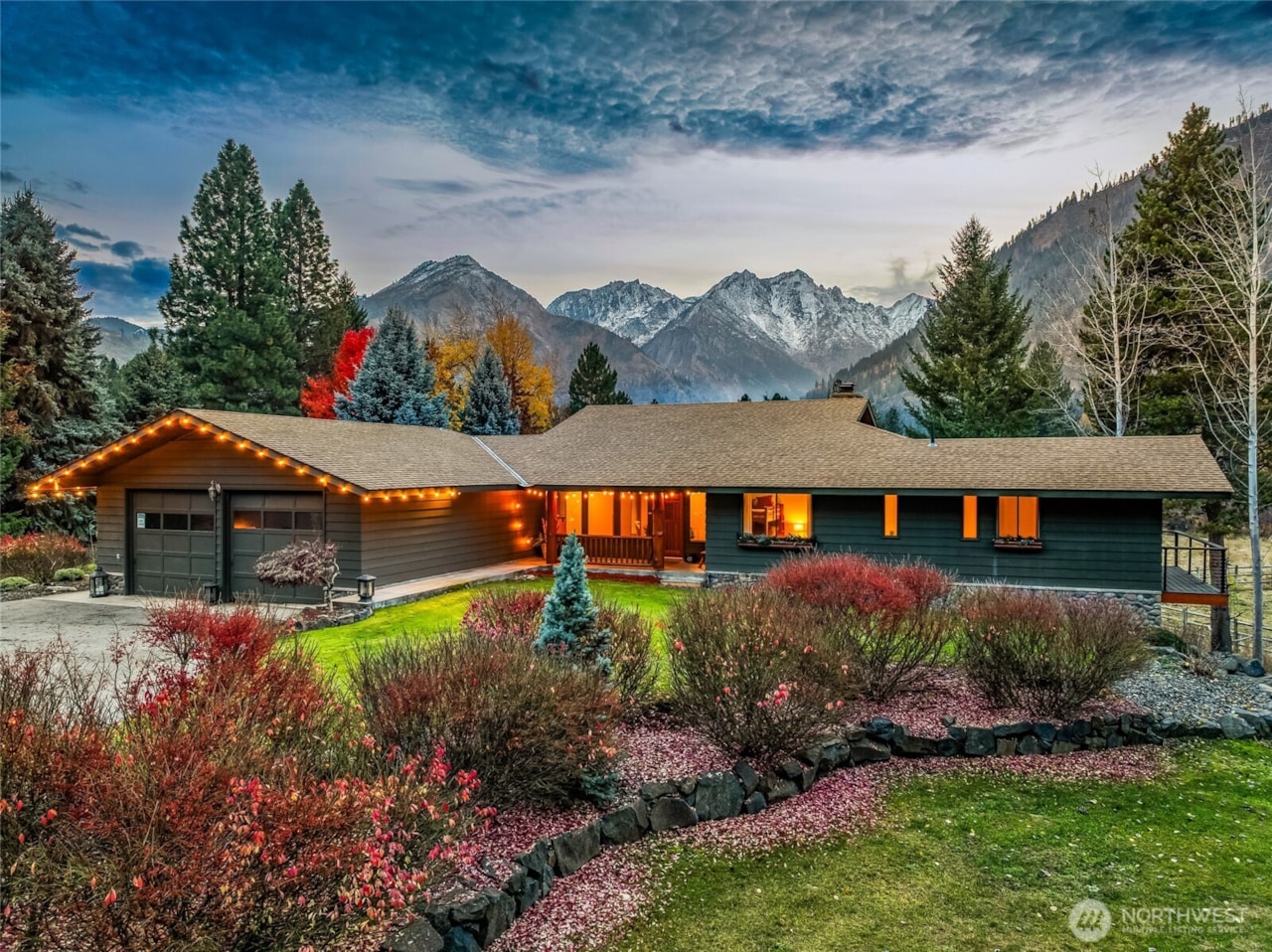8200 E Leavenworth Rd Leavenworth, WA 98826 | MLS® 2453672