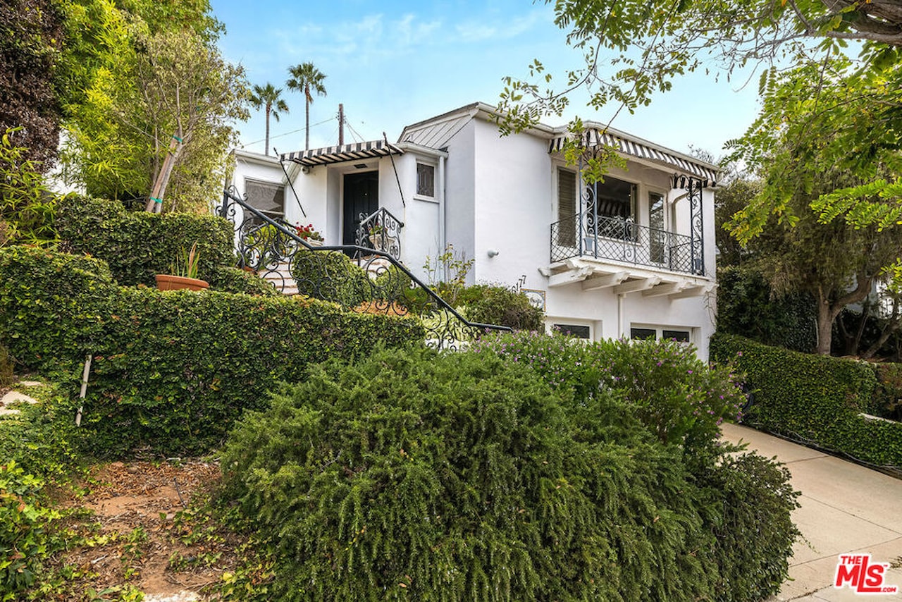 PHOTOS & DETAILS: 16177 Alcima Ave, Pacific Palisades, CA 90272 For ...