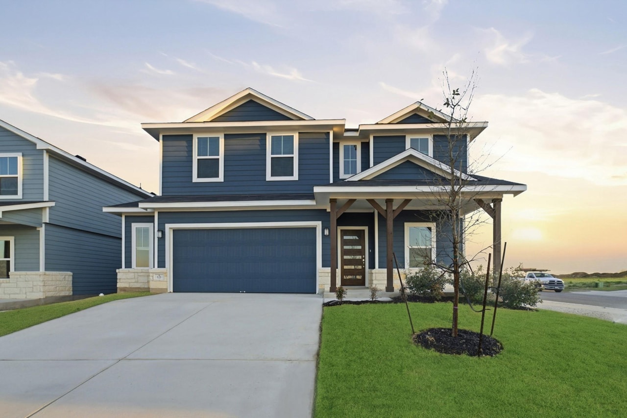 121 Cougar Hill DR, Jarrell, TX 76537 - home for sale