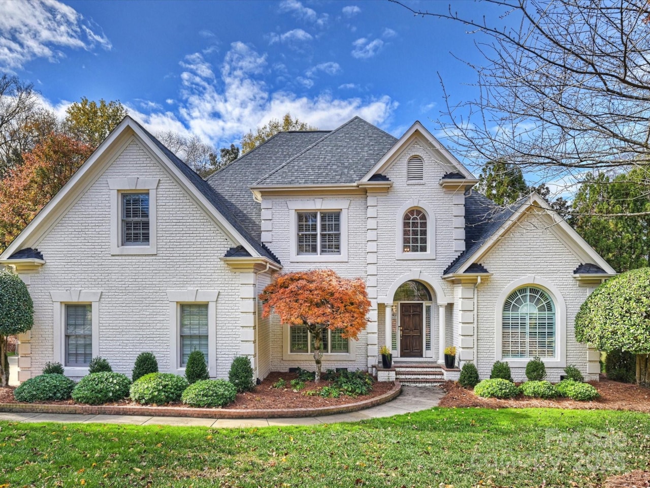 5522 Challis View Ln Charlotte, NC 28226 | MLS 4289525