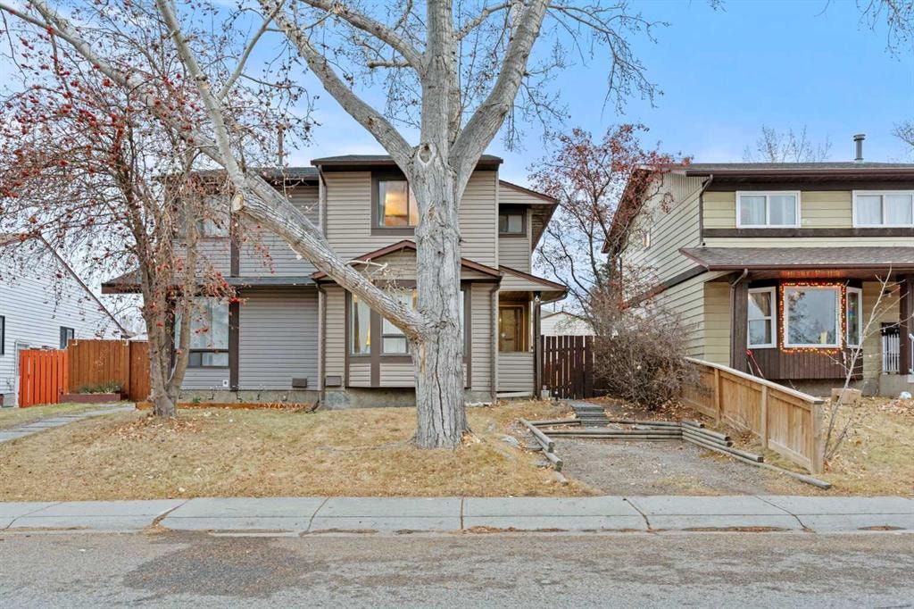 6 Castleglen Rd NE|Calgary Real Estate|Castleridge Homes for Sale|A2270431