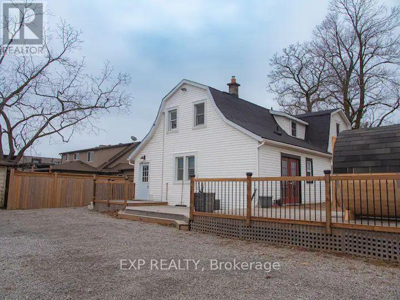 3090 Montrose Road, Niagara Falls ON | MLS® X12550782 Home for Sale ...