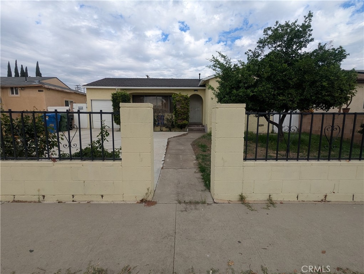 10422 Cayuga, Pacoima, CA 91331 | RubyHome