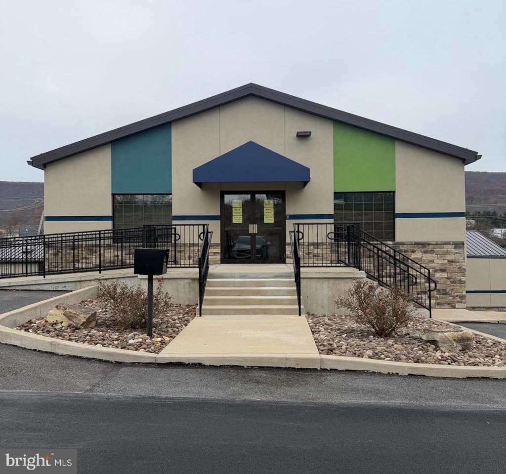 2541 E College State College, PA 16801 | property for lease | KBB