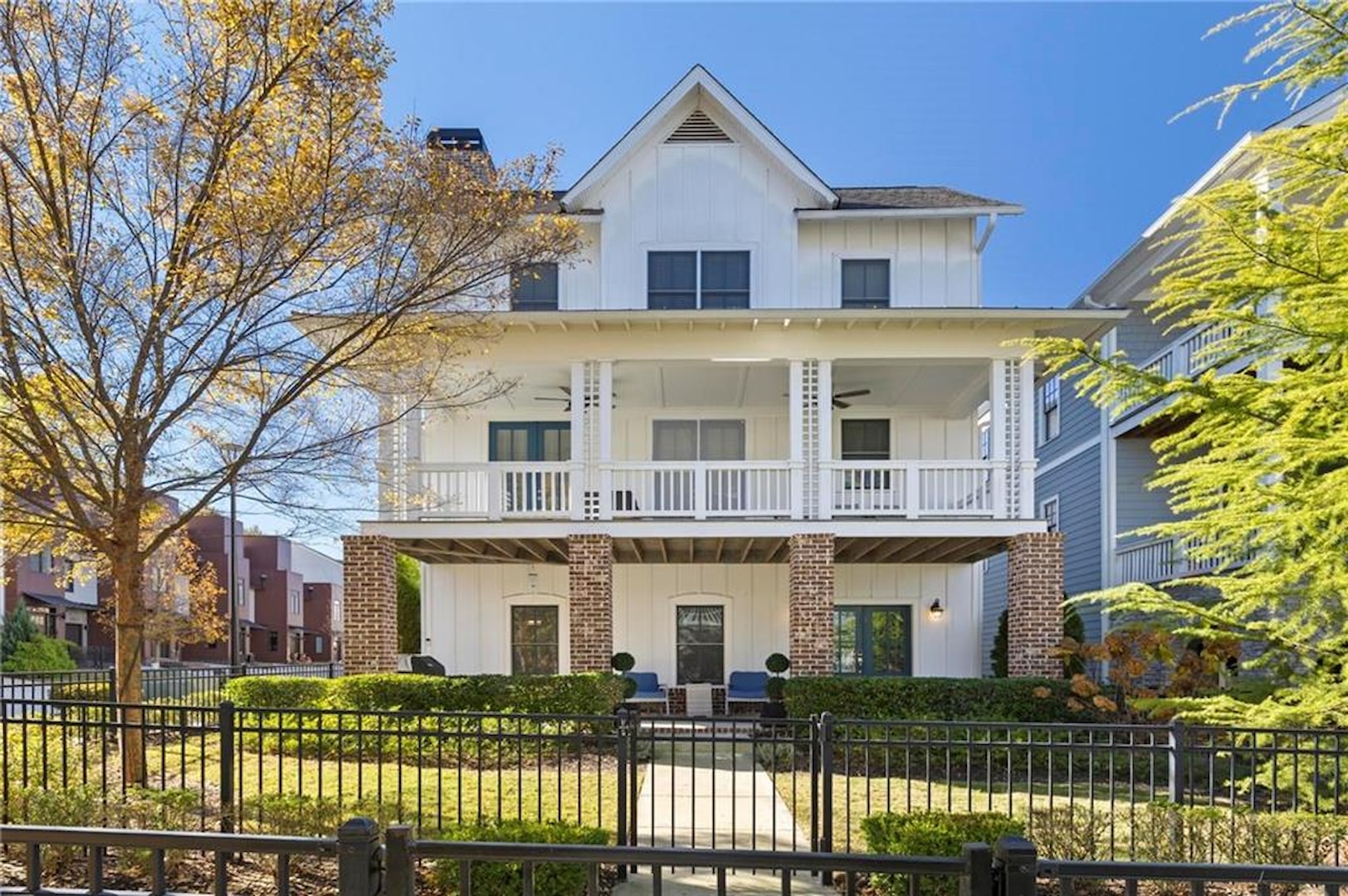 1907 Kings Cross NW Atlanta, GA 30318 | MLS 7684055