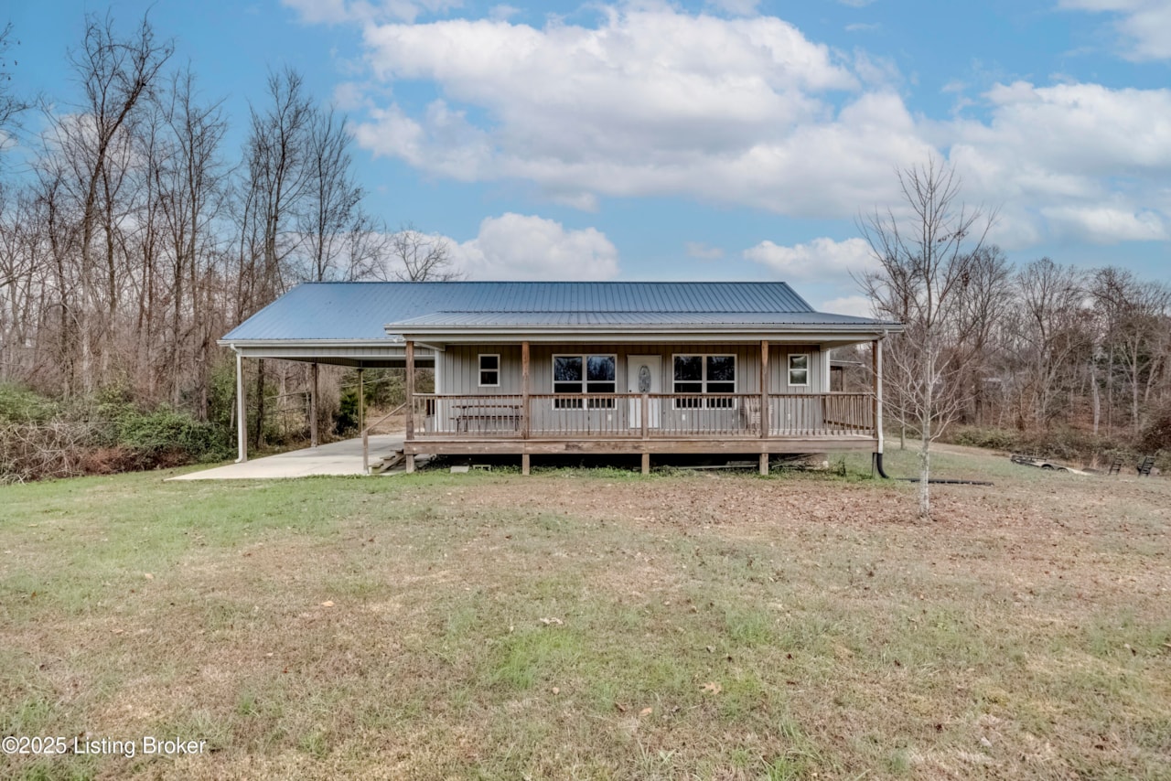 918 Oklahoma Road Rd Bee Spring, KY 42207 | MLS 1704461