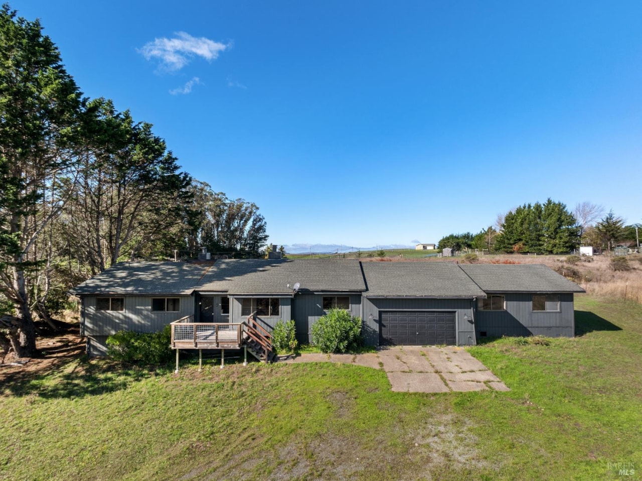 5 Mcdonald Lane Point Reyes Station, CA 94956 | MLS 325101501