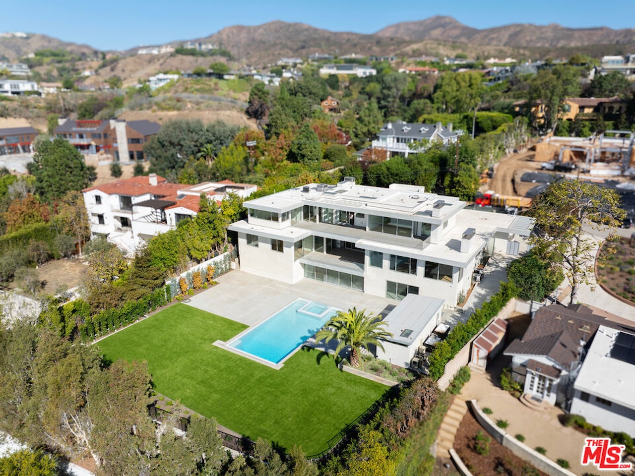 15920 Alcima Ave, Pacific Palisades, CA 90272 | RubyHome