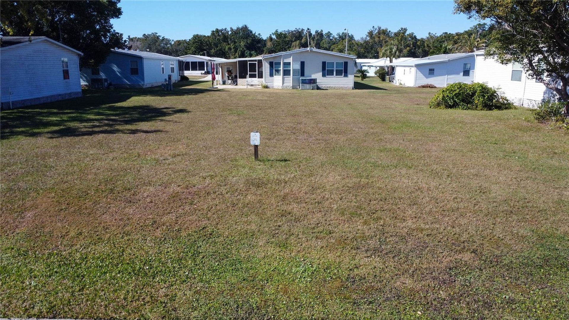 Forest Glenn Dr Spring Hill, FL 34607 | MLS W7881239