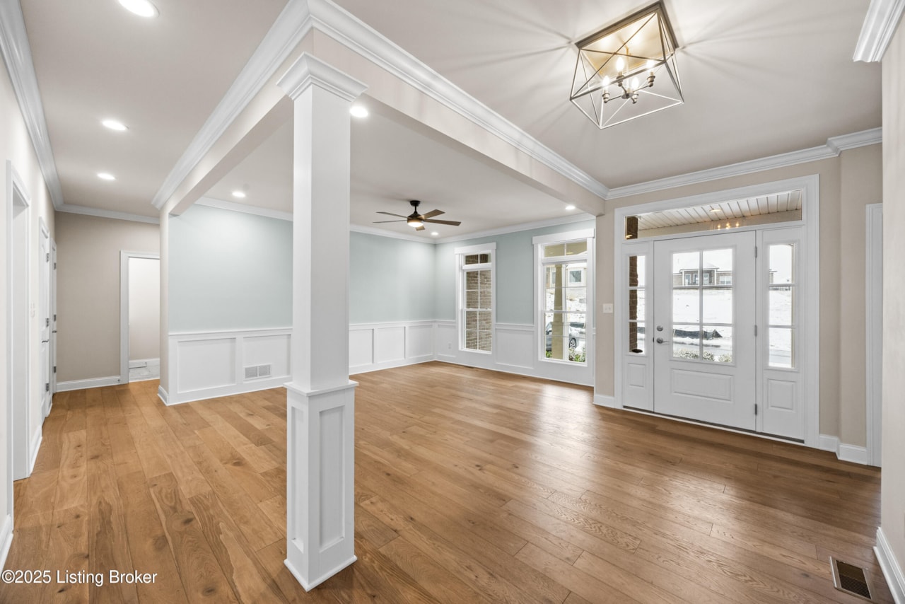 1508 Lincoln Hill Way Louisville, KY 40245 | #1705170 | Meremont | $725,000