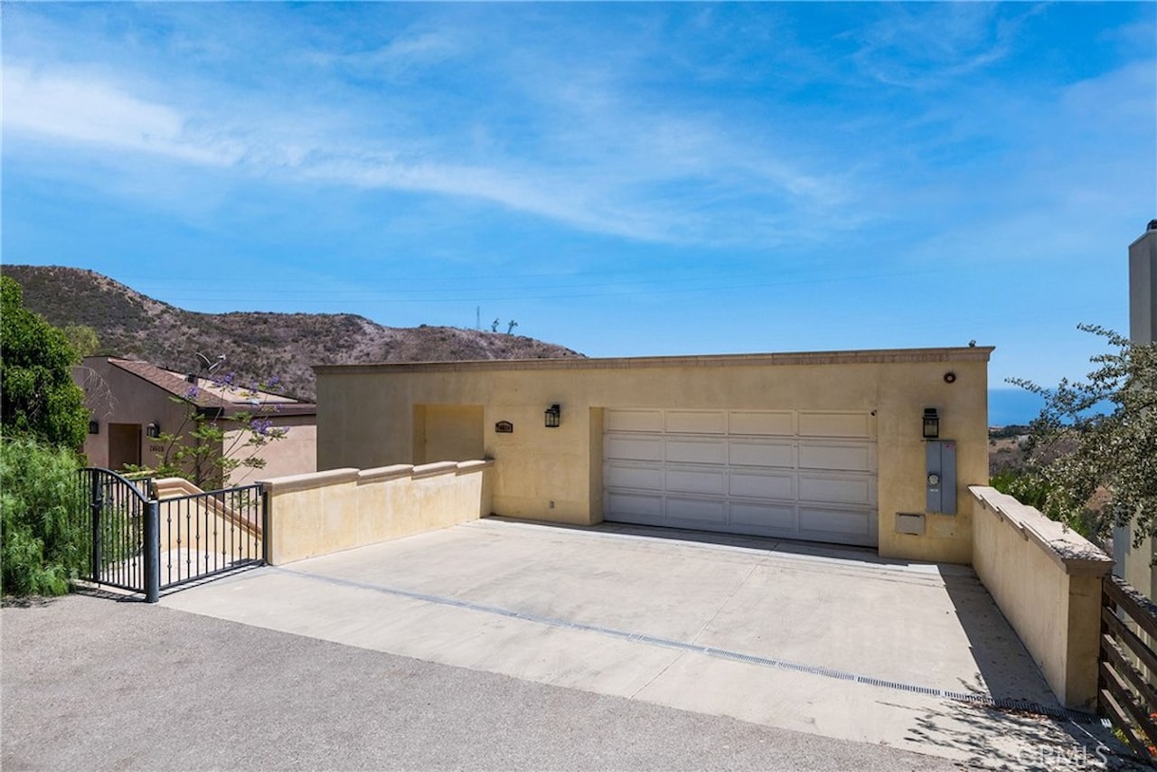 26616 Ocean View Drive, Malibu, CA 90265 | RubyHome