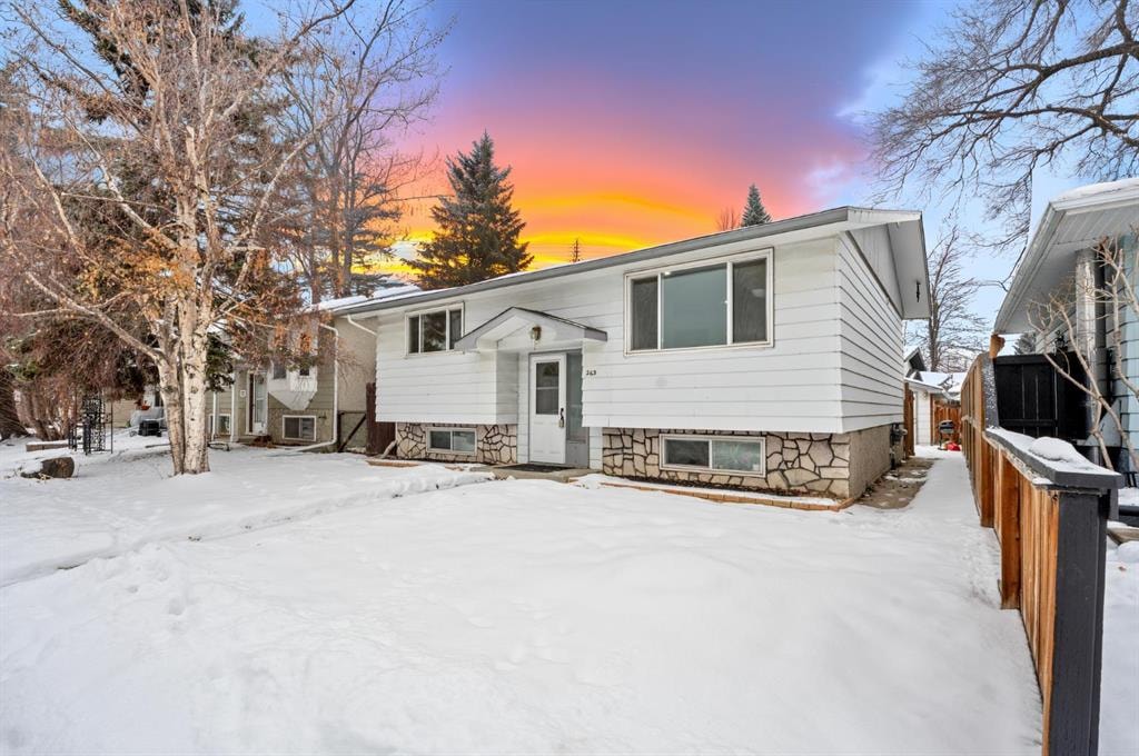 263 Doverview Crescent SE|Calgary Real Estate|Dover Homes for Sale|A2274126