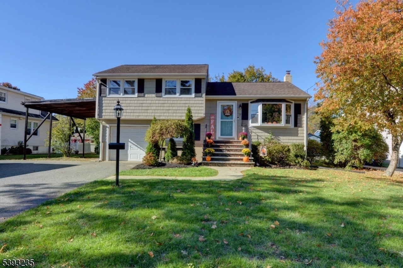 7 1St St Pequannock Twp., NJ 07440 | MLS 3994865