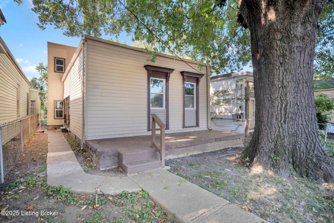 1542 Garland Ave Louisville, KY 40210 | MLS 1700036
