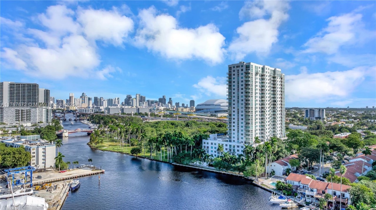 1861 NW S River Dr #1803 Miami, FL 33125 | MLS A11767672