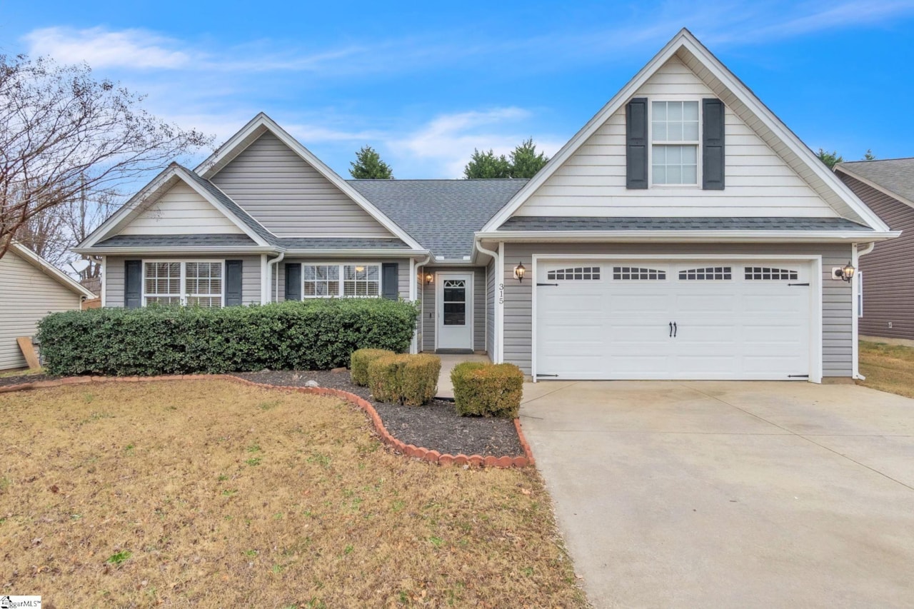 315 Kelly Farm Road Moore, SC 29369 | MLS 1576451