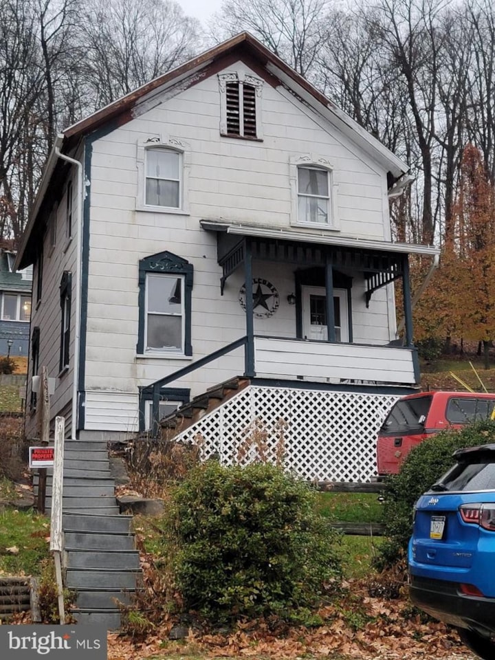 1320 Cameron Ave Tyrone, PA 16686 | home for sale | KBB