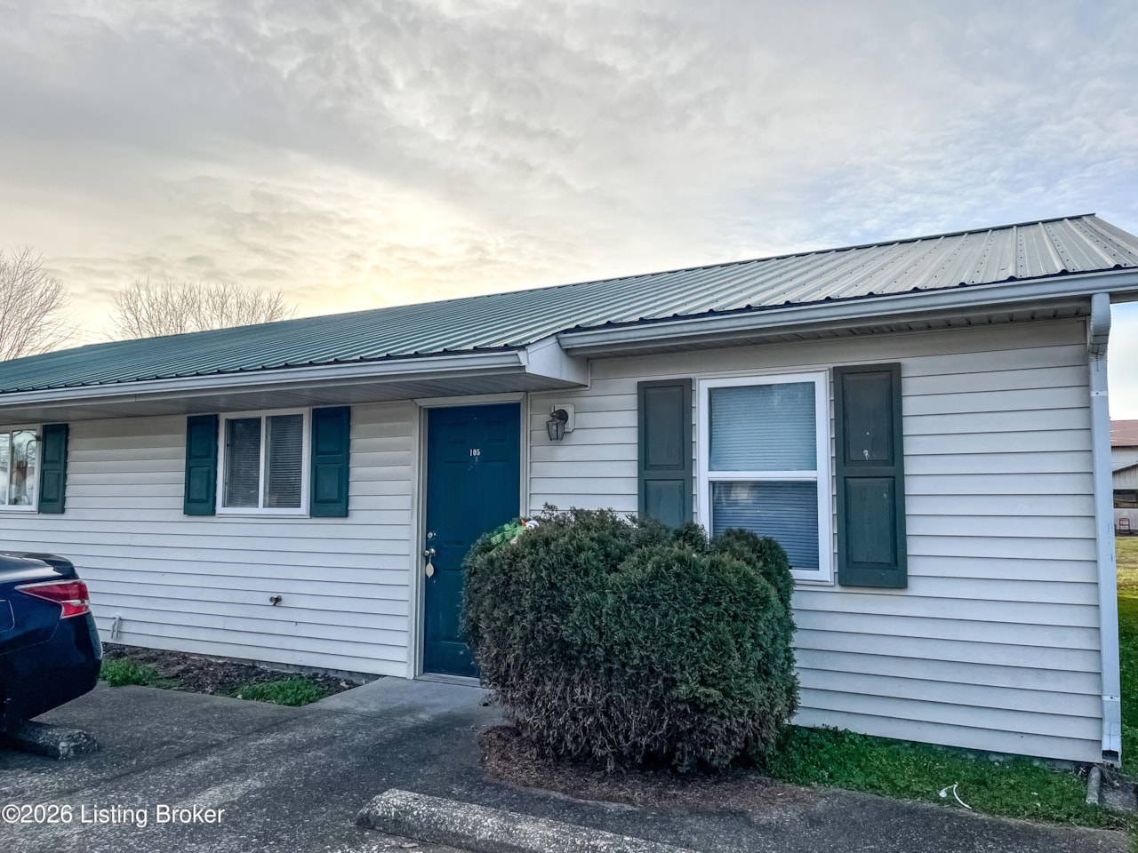 105 W Short St Clarkson, KY 42726 | MLS #1706362