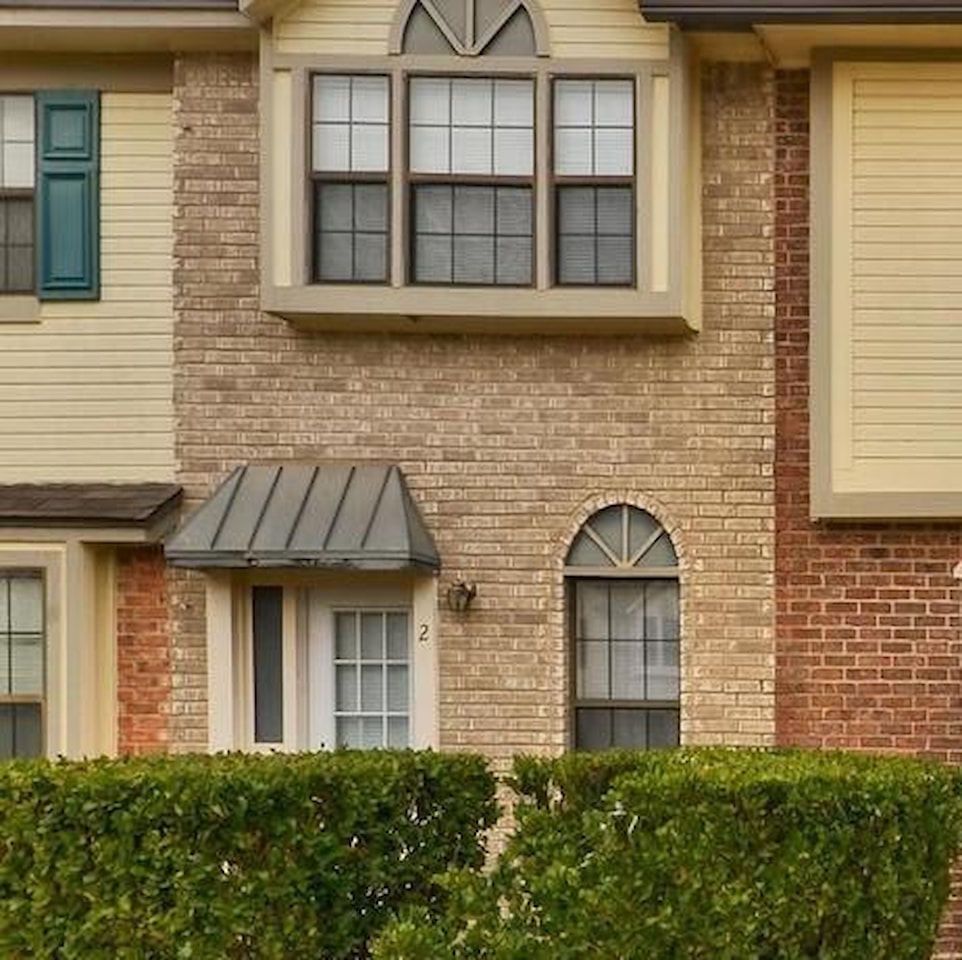 202 S College ST #8, Georgetown, TX 78626 | MLS# 8711533 | Austin TX Condos