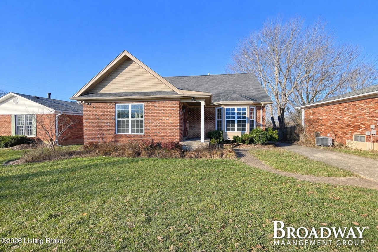 4708 Jolynn Dr Jeffersontown, KY 40299 | #1706733 | Watterson Woods ...