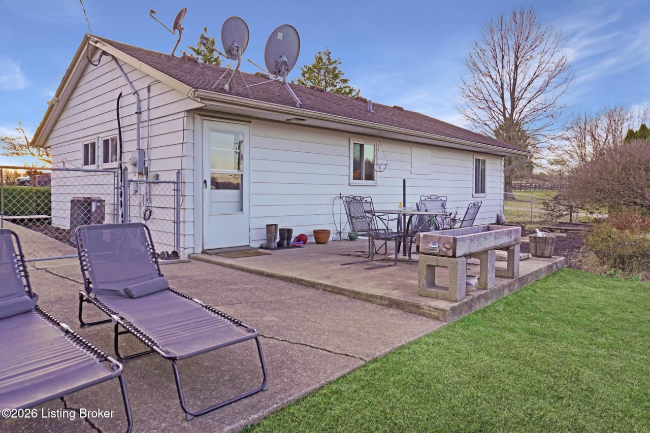 2649 Ft Pickens Rd La Grange KY 40031 | MLS#1706759