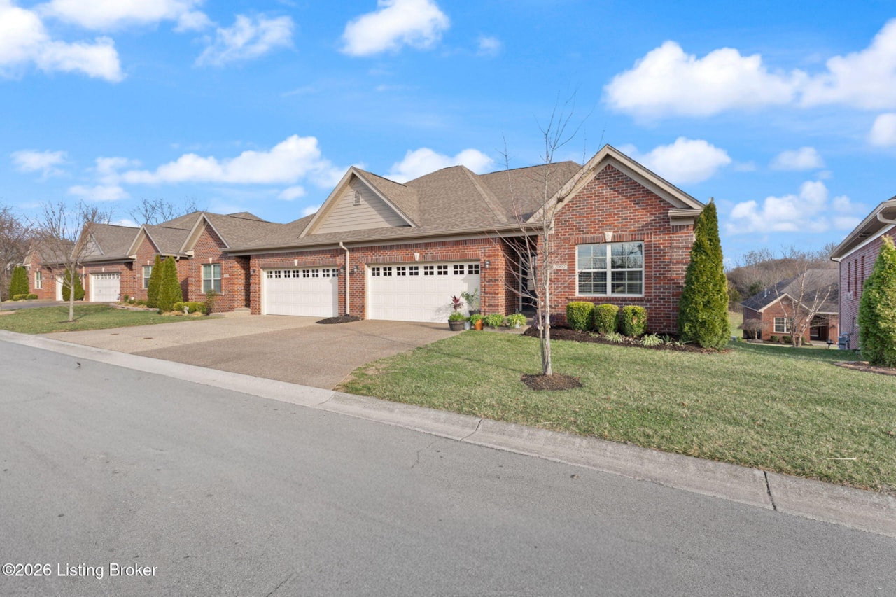2000 Eagles Landing Dr La Grange KY 40031 | MLS#1706775