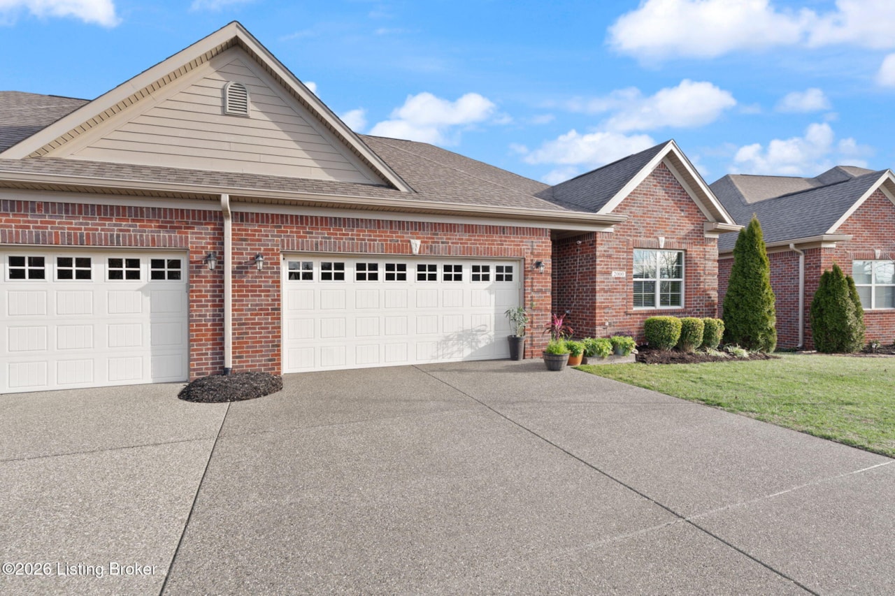 2000 Eagles Landing Dr La Grange KY 40031 | MLS#1706775