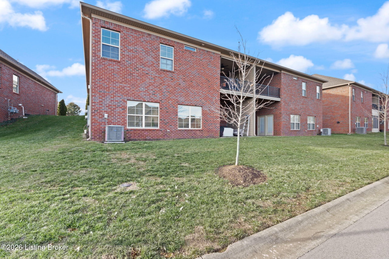 2000 Eagles Landing Dr La Grange KY 40031 | MLS#1706775