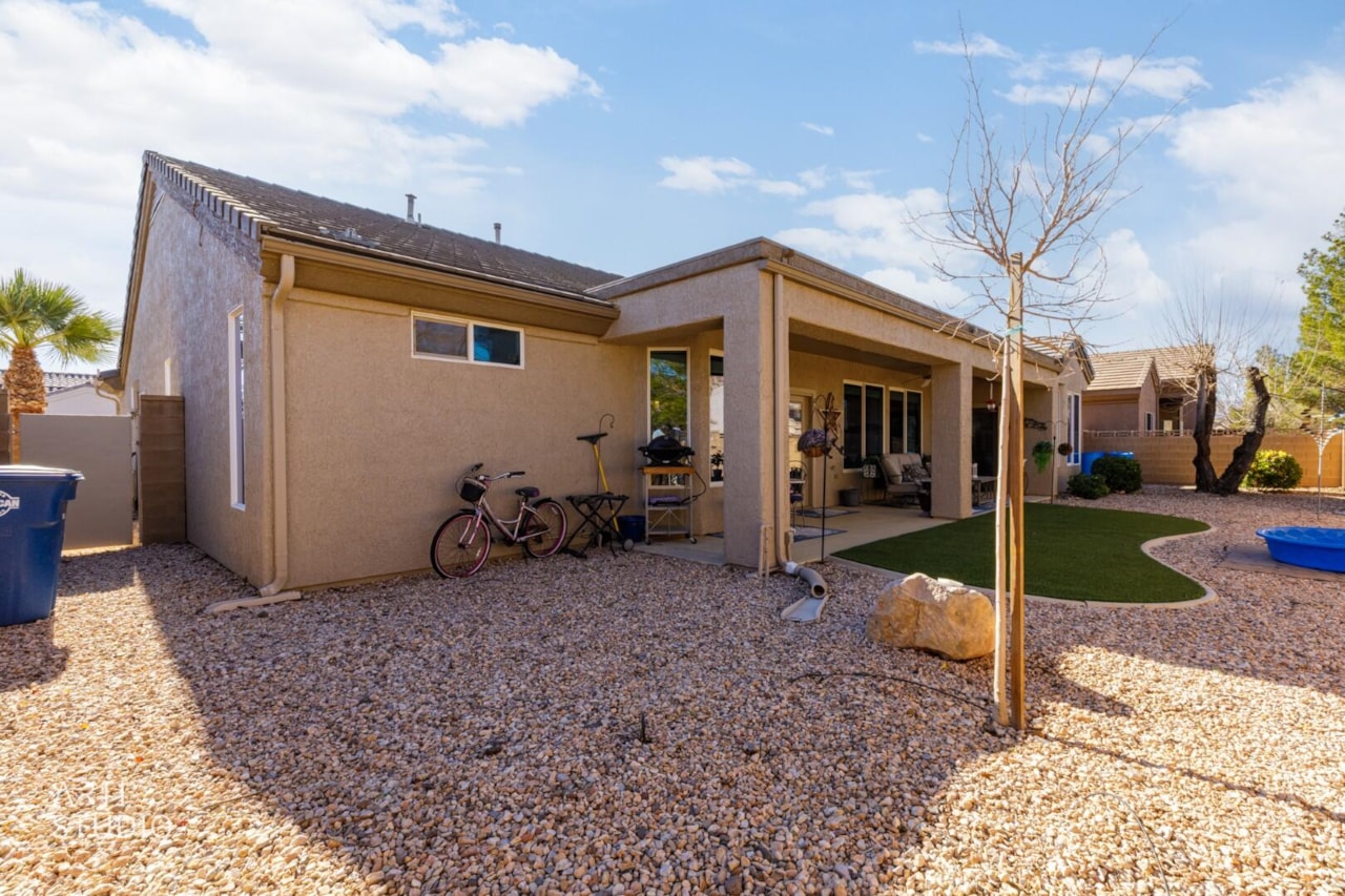 1632 W Wonderstone DR St George, UT 84790 home for sale, MLS#26-268002 ...