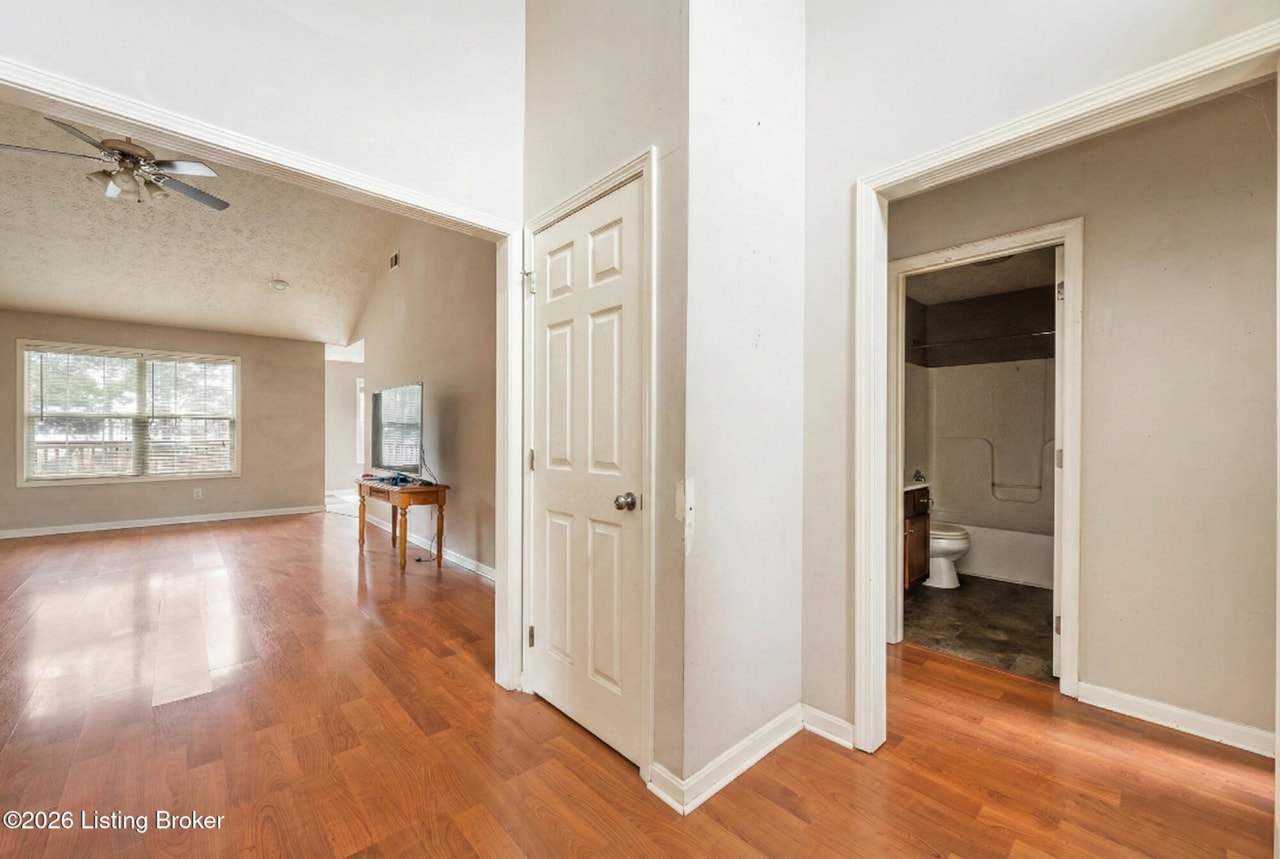 179 Swan Way Taylorsville, KY 40071 | #1707299 | Highview Estates ...