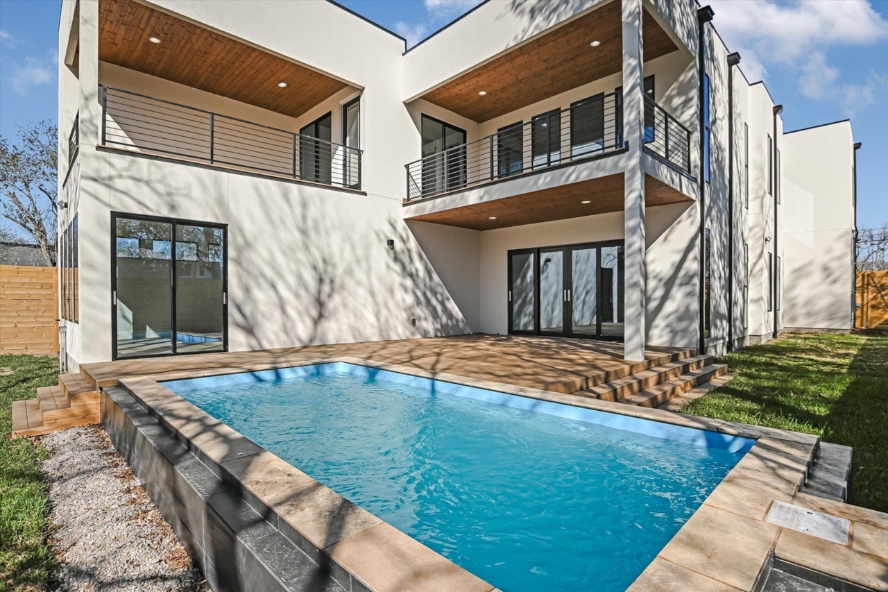 1901 W Saint Johns Ave, Austin, TX 78757 | MLS# 3458242 | Crestview Add ...