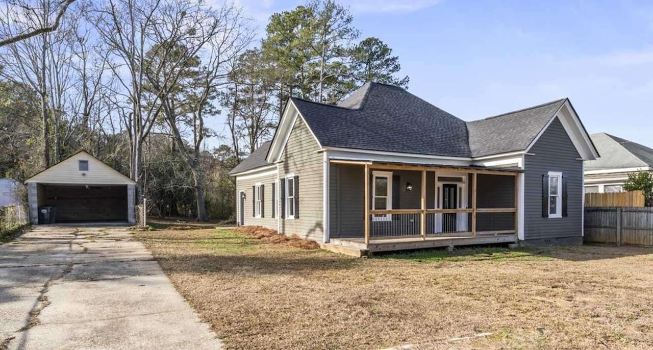 311 5th Street Manchester GA 31816 226425