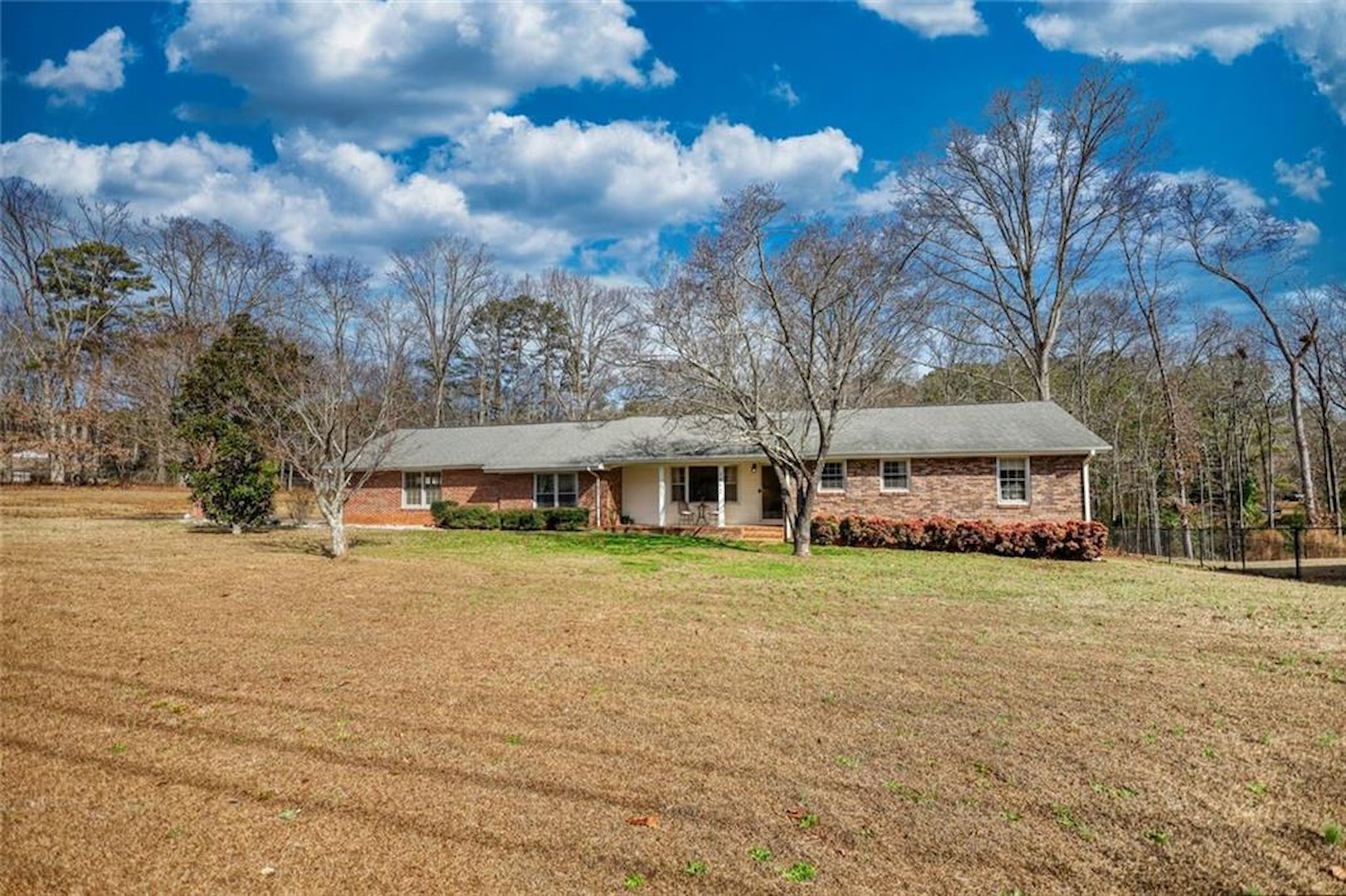 1812 Oak Spring Street Statham, GA 30666 | MLS 7706094