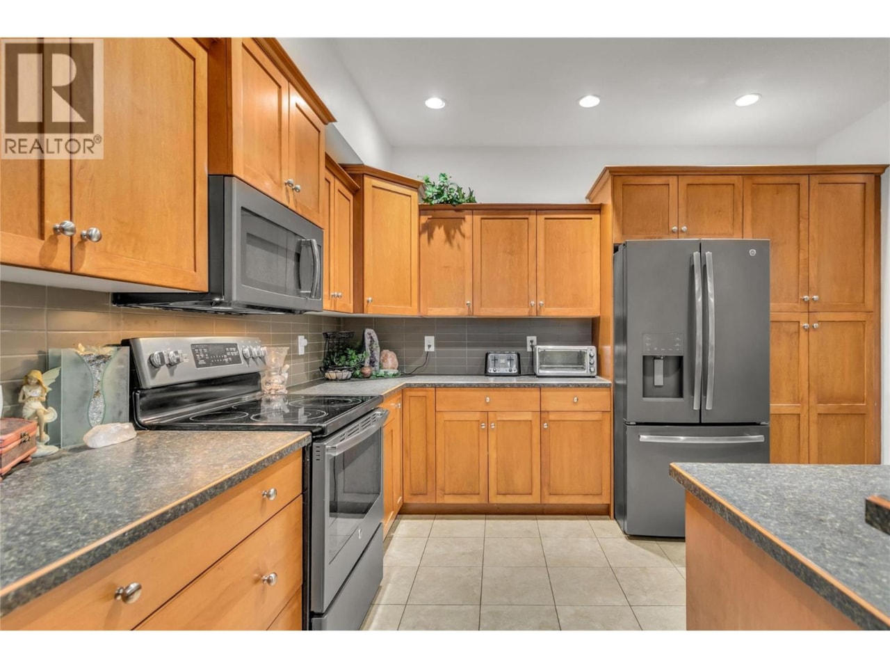 1961 Durnin RoadKelownaPristinely maintained ground floor unit with a ...