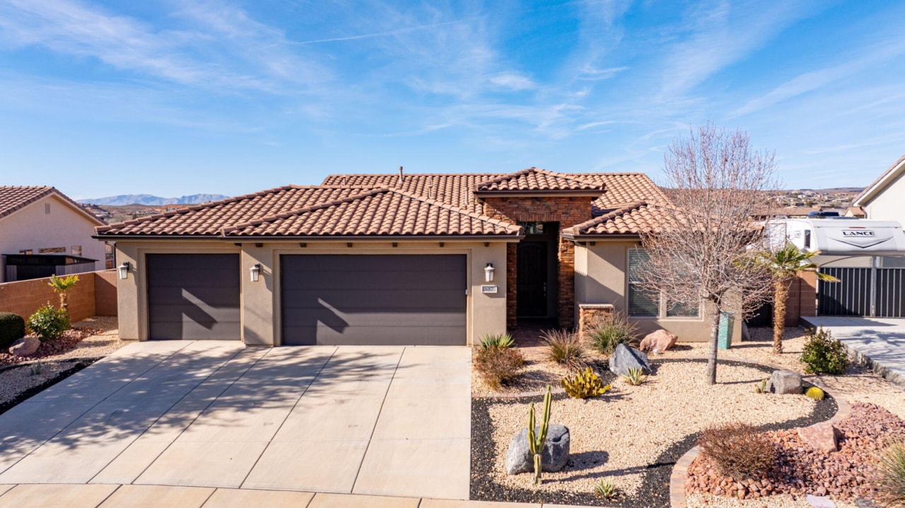 687 N Millcreek Springs DR Washington, UT 84780 home for sale, MLS#26 ...