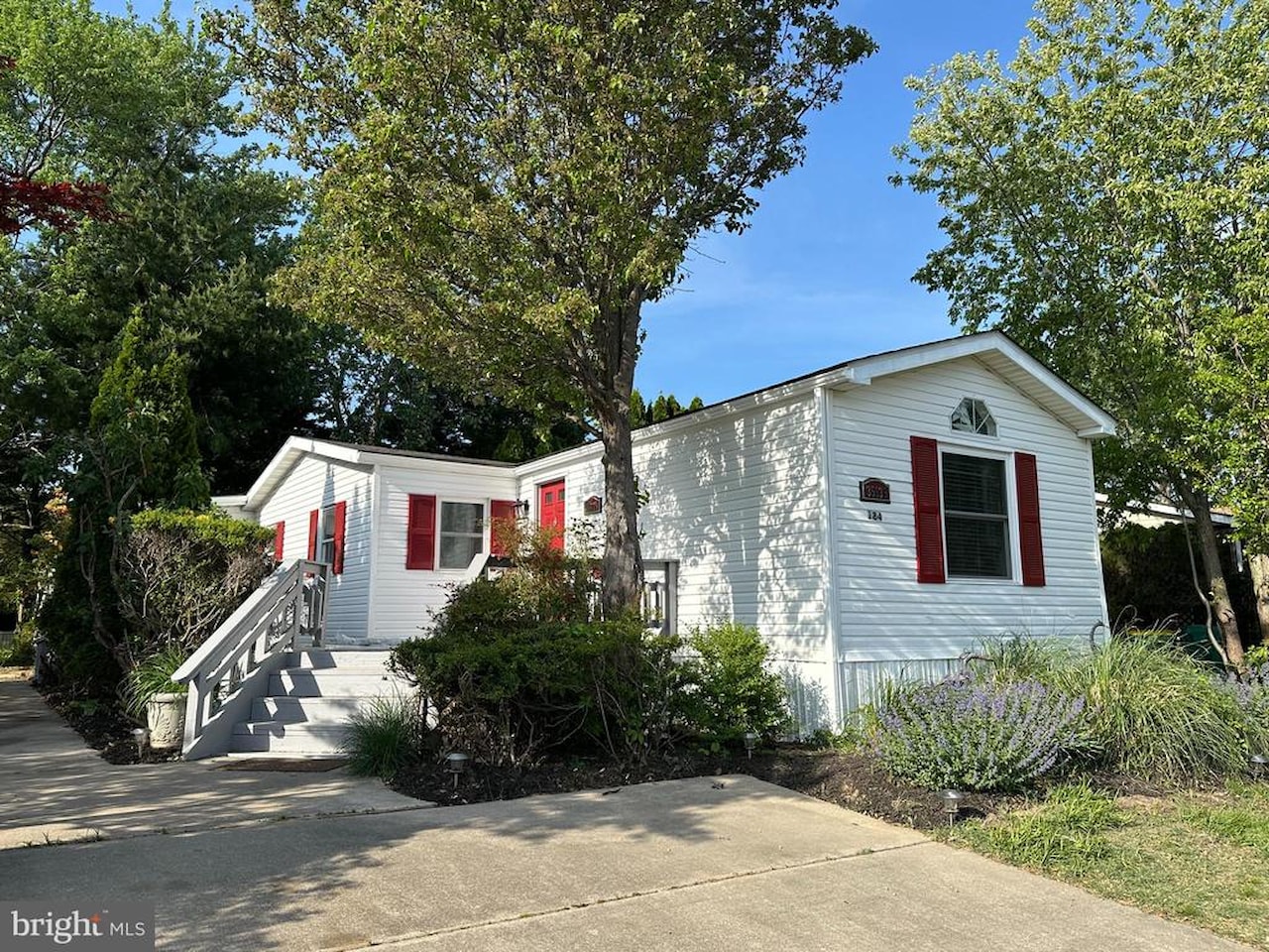 35639 Highland Way Rehoboth Beach, DE 19971 | MLS DESU2086412