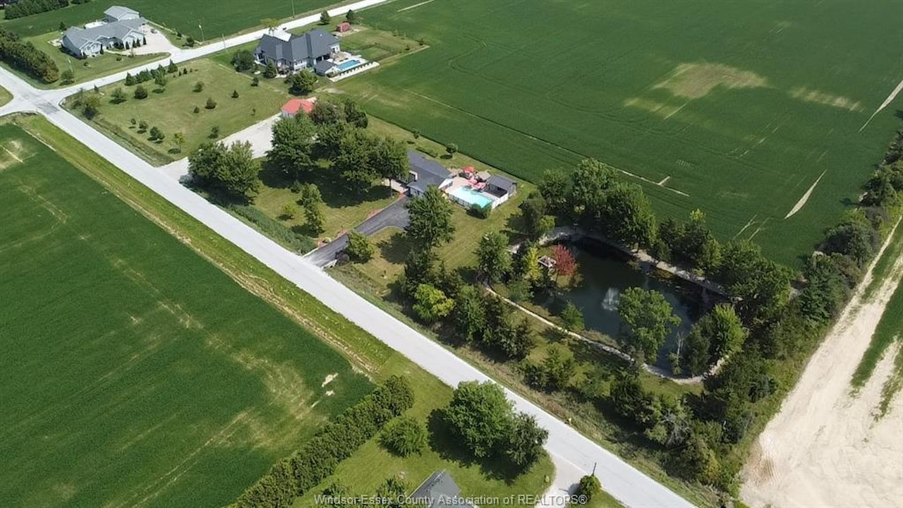 1720 Lakeshore Rd 123 Lakeshore, ON N0R 1V0 | MLS® 26004529